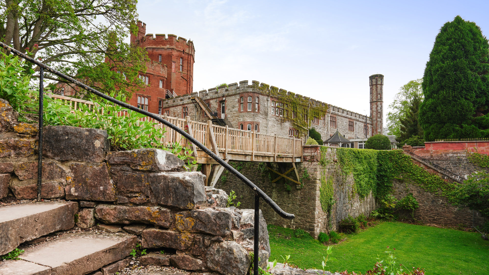 Autumn In North Wales | Ruthin Castle Hotel Offers
